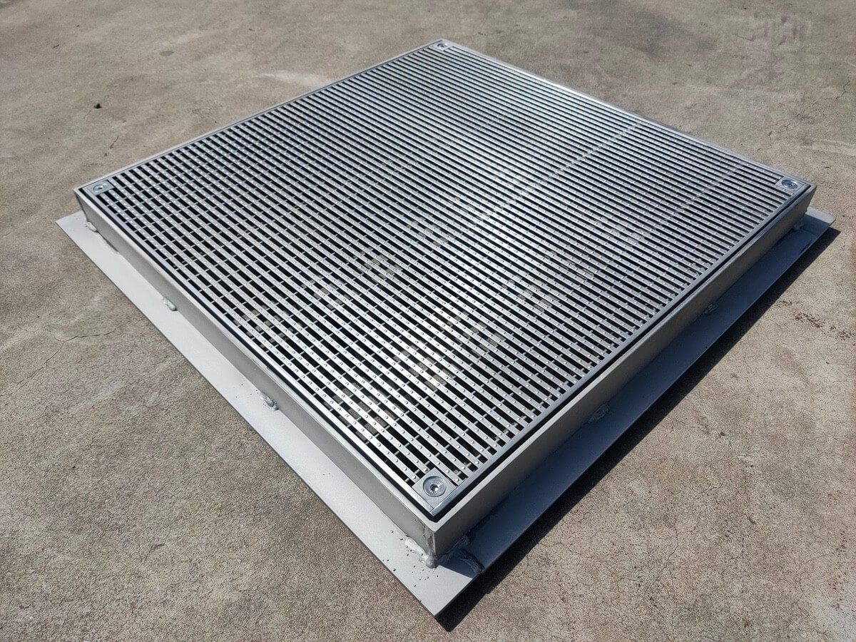Choosing the Right Stainless Grate and Drainage System