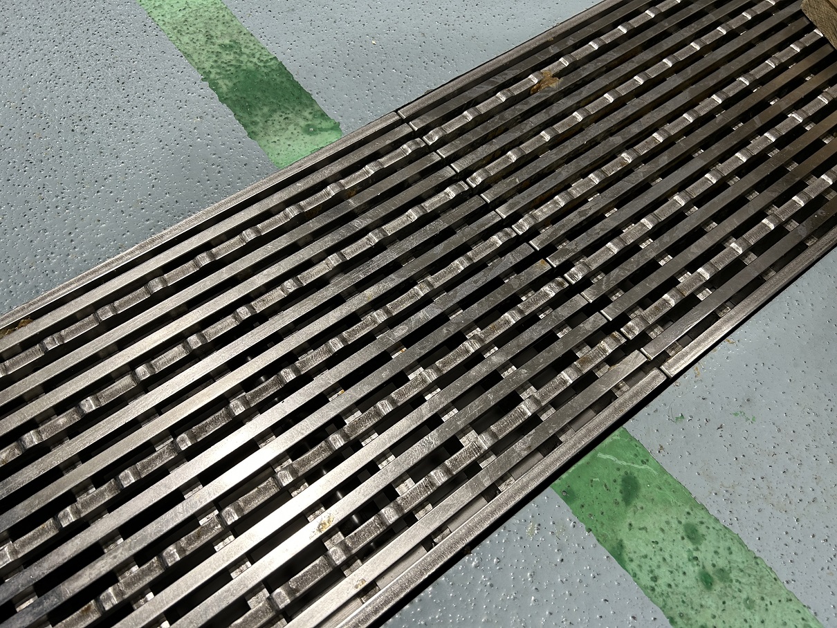 Exo Grip Anti-Slip Heelguard grating | Driveway Drain